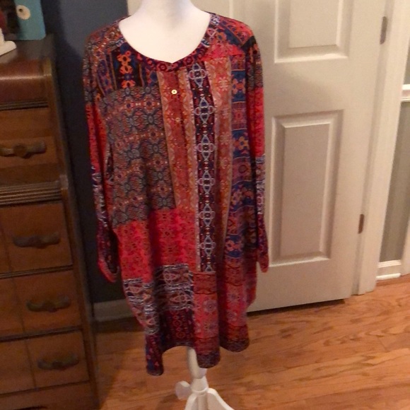 Peter Nygard | Tops | Multi Colored Tunic Top | Poshmark